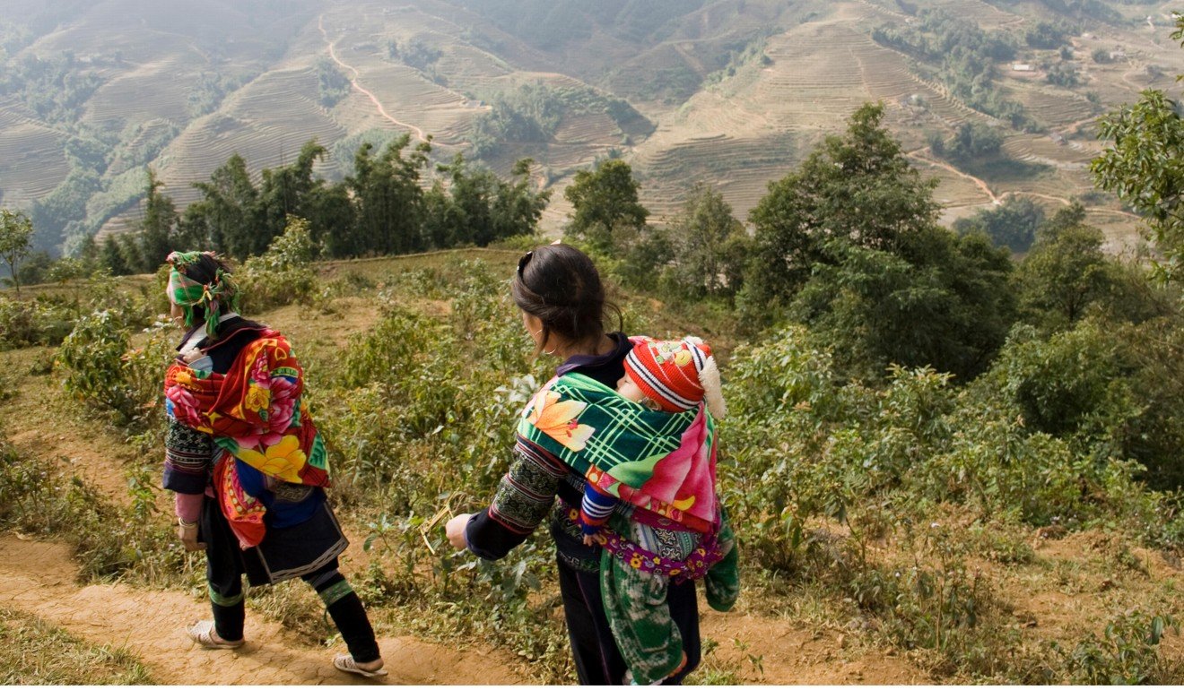 Hiking in Sapa, Vietnam: an easy descent from the hill town into Muong ...