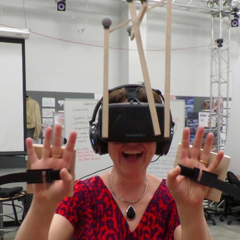 Doctor Who VR experience allows fans to pilot the Tardis and join space ...