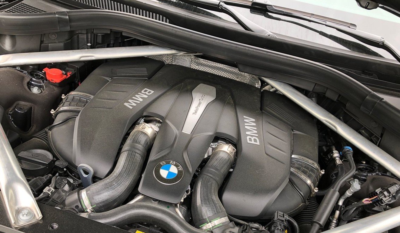 We review BMW's 'big boy' X7 - is the new US$100,000-plus SUV worth ...