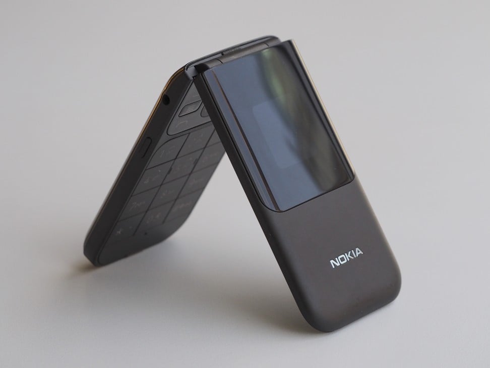 New Nokia flip phone: review of Flip 2720 by a non-techie, spurred by ...
