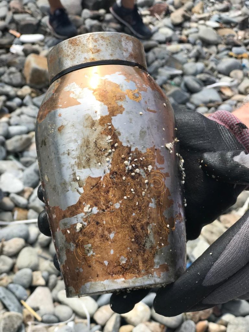 Documentary records couple’s six-day Hong Kong coasteering trash tour ...