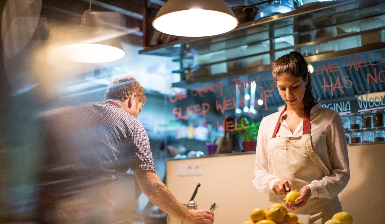 Opinion: Fast food vs food fast: eating in restaurants and quick slow ...