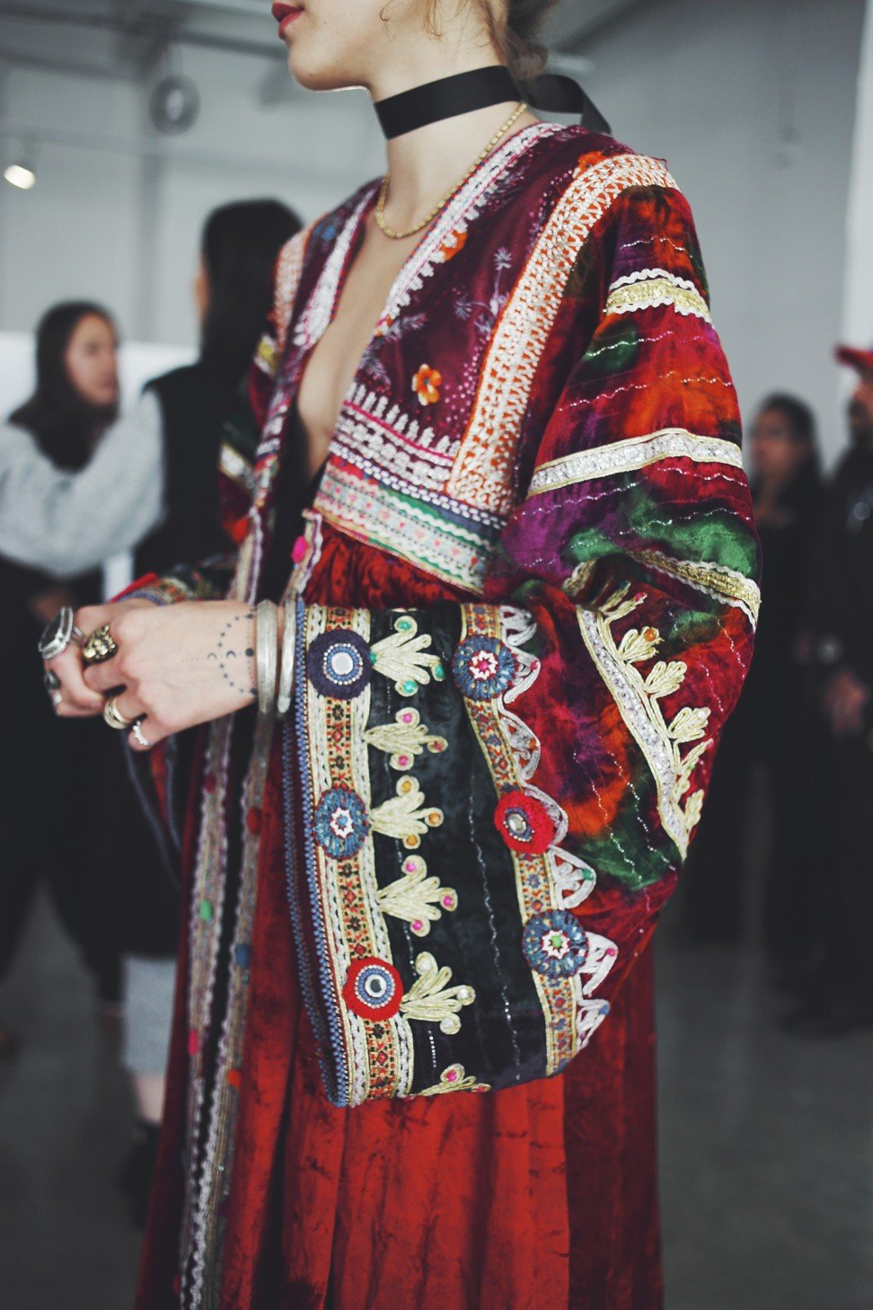 How vintage fashion is going from thrift stores to the red carpet as ...