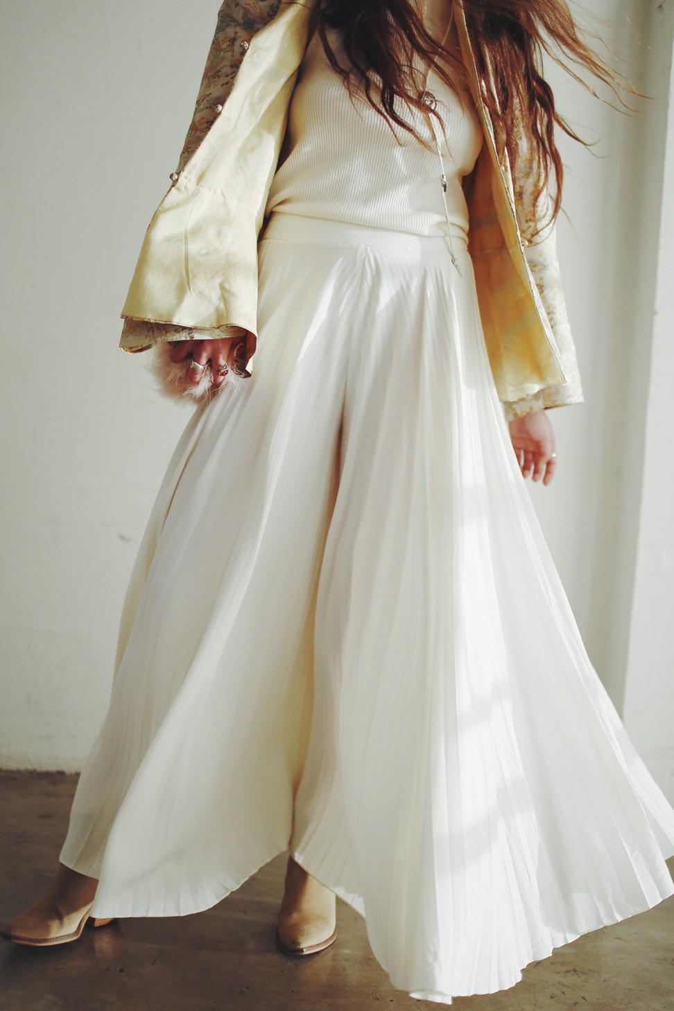 How vintage fashion is going from thrift stores to the red carpet as ...