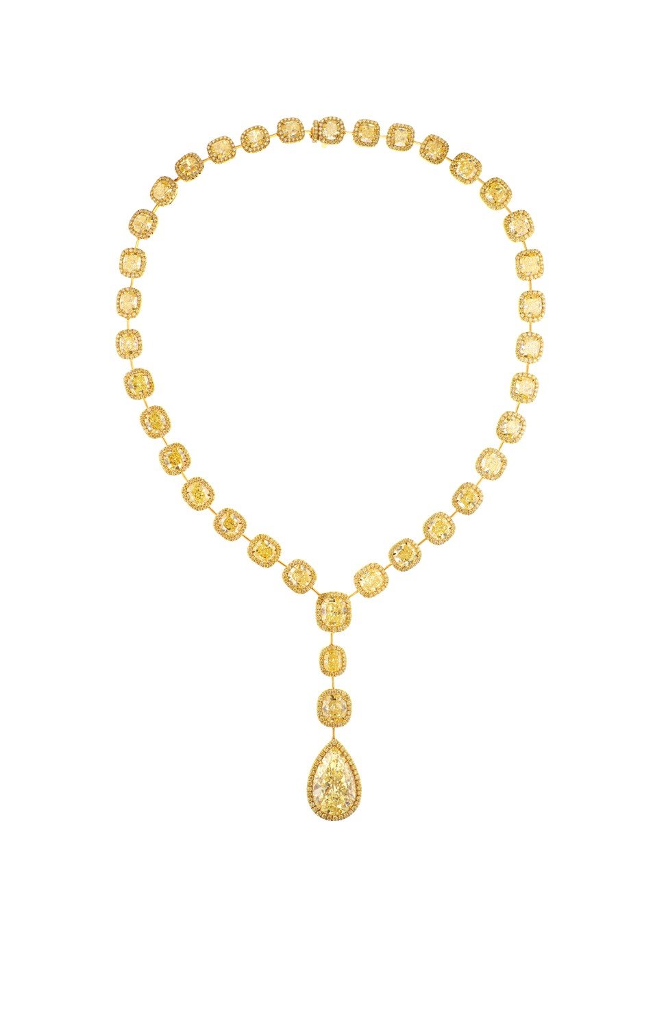 Yellow diamonds capture the warm autumnal sunlight in Harry Winston’s ...