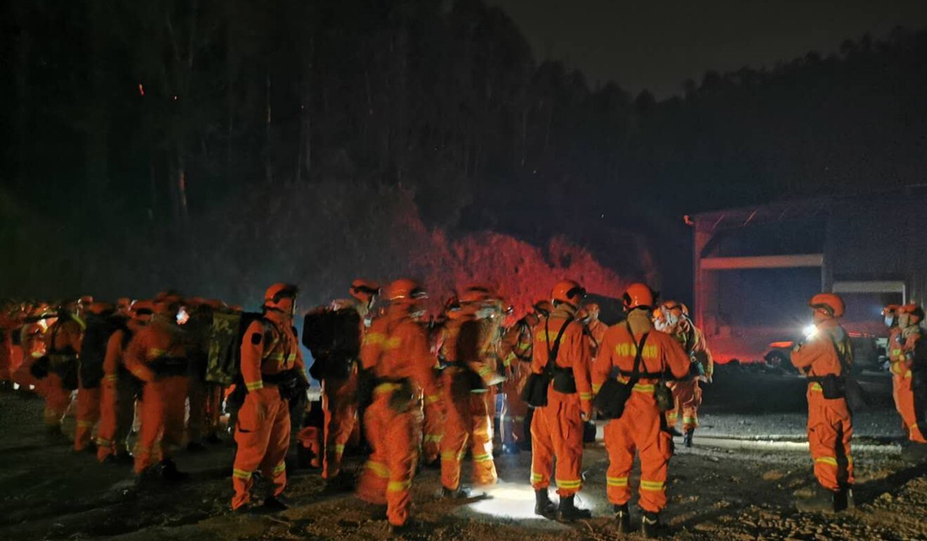 Thousands battle forest fire in Sichuan that killed 18 firefighters and ...