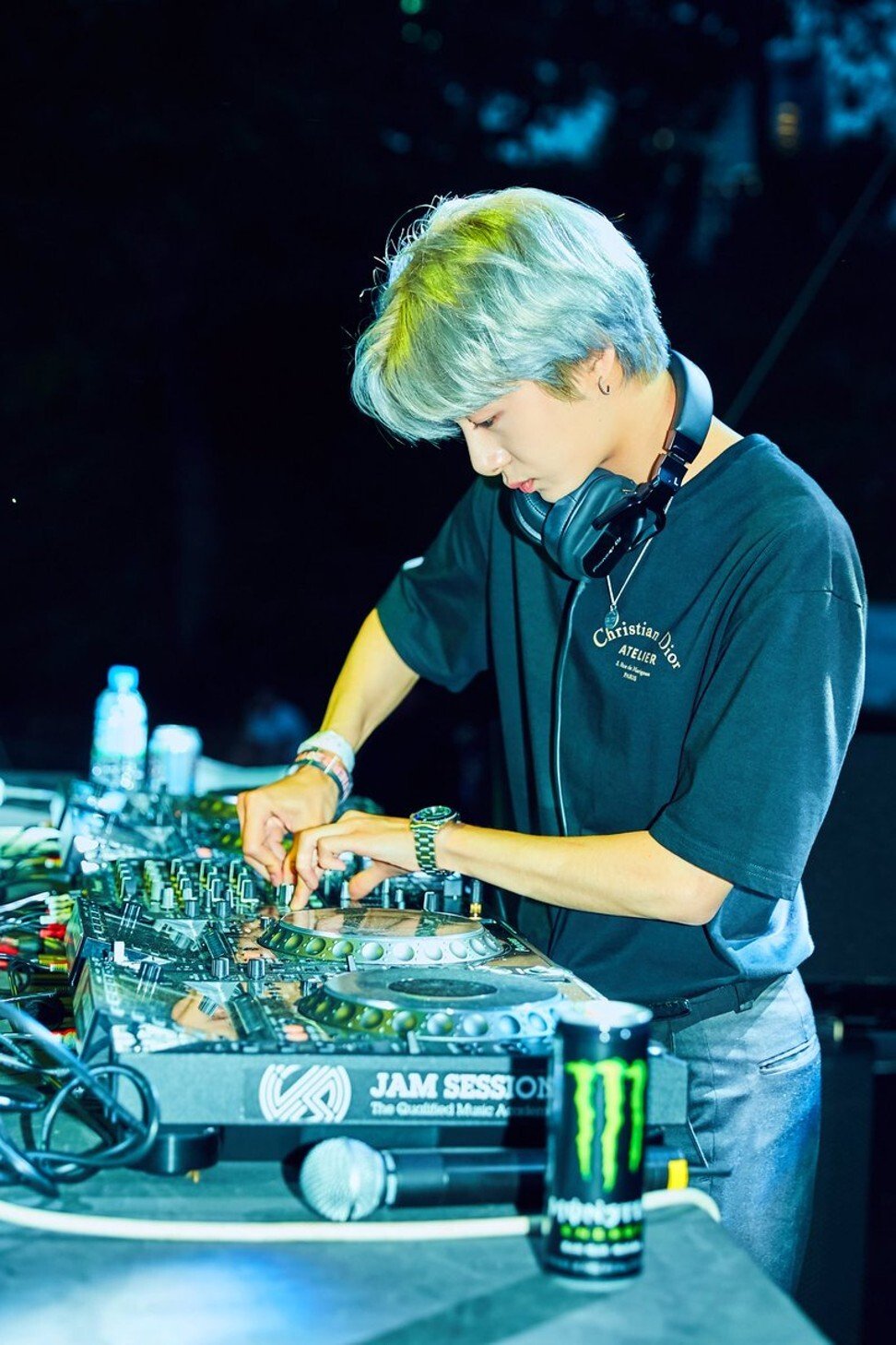 Hyungwon of Monsta X: the tall, talented lead dancer, vocalist and ...