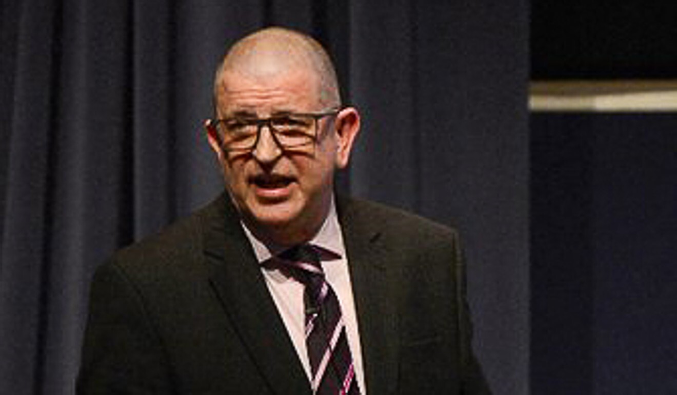 Hong Kong protests: after quitting inquiry into police handling of ...