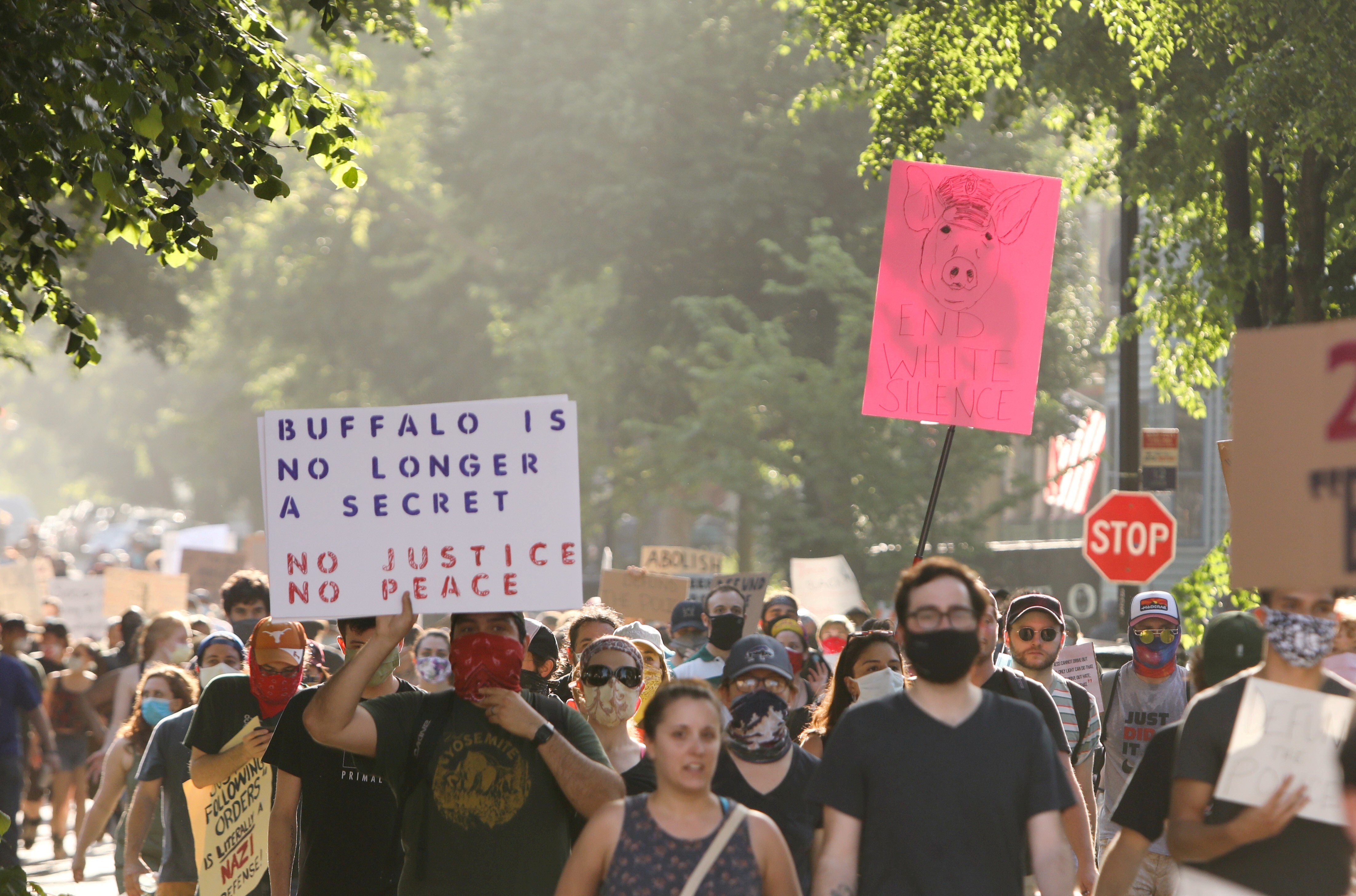 Buffalo Police Officers Quit Unit To Protest Suspension Of Colleagues