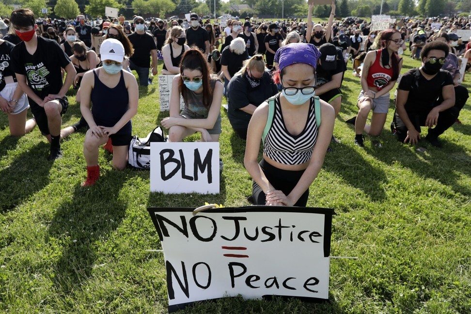 Buffalo Police Officers Quit Unit To Protest Suspension Of Colleagues
