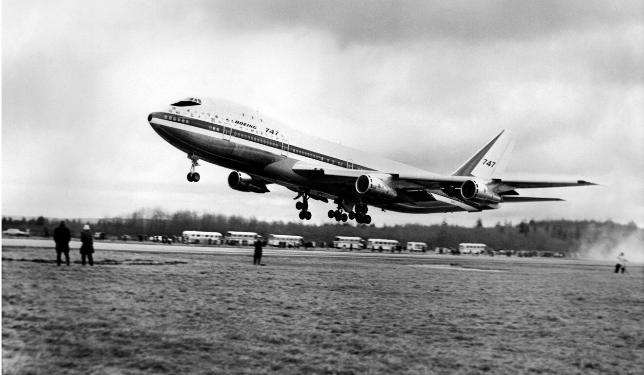 The Boeing 747 flies into history with end to production announced ...
