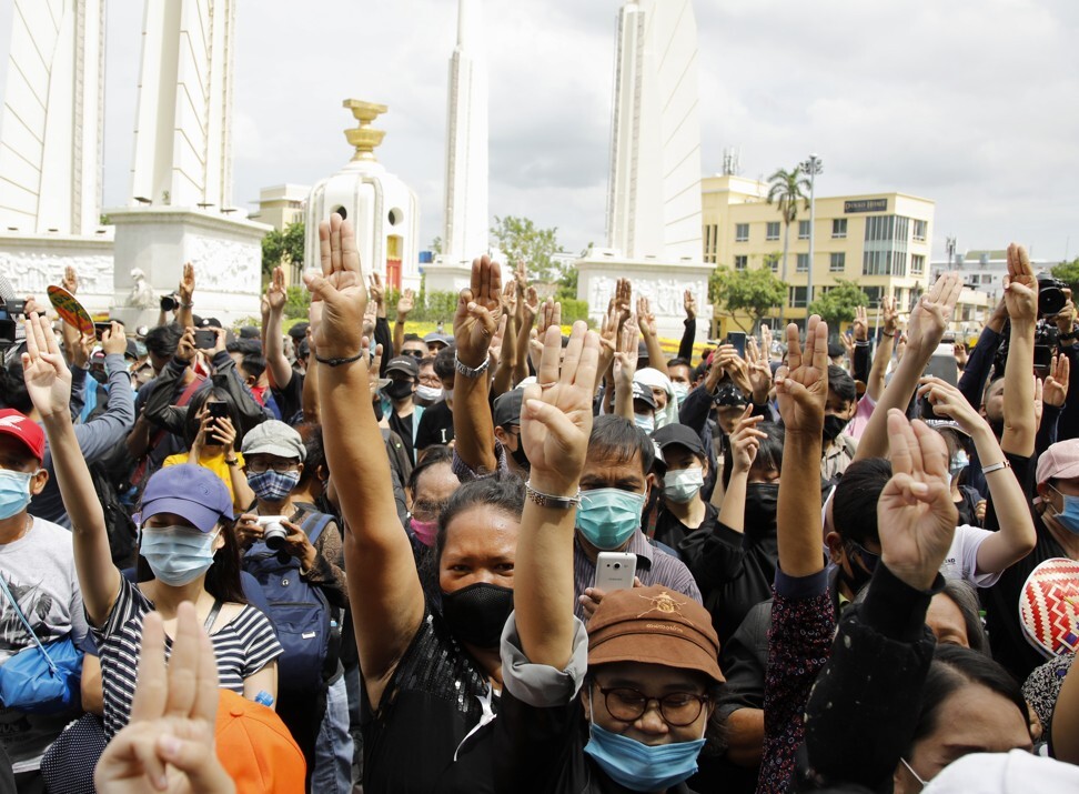 Thailand protests: Anon Nampa, other activists hit with arrest warrants ...
