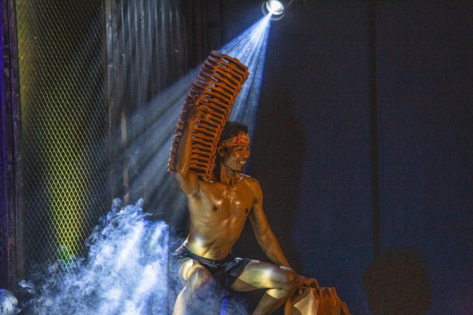 Bodybuilding competition with a difference in Indonesia – contestants ...