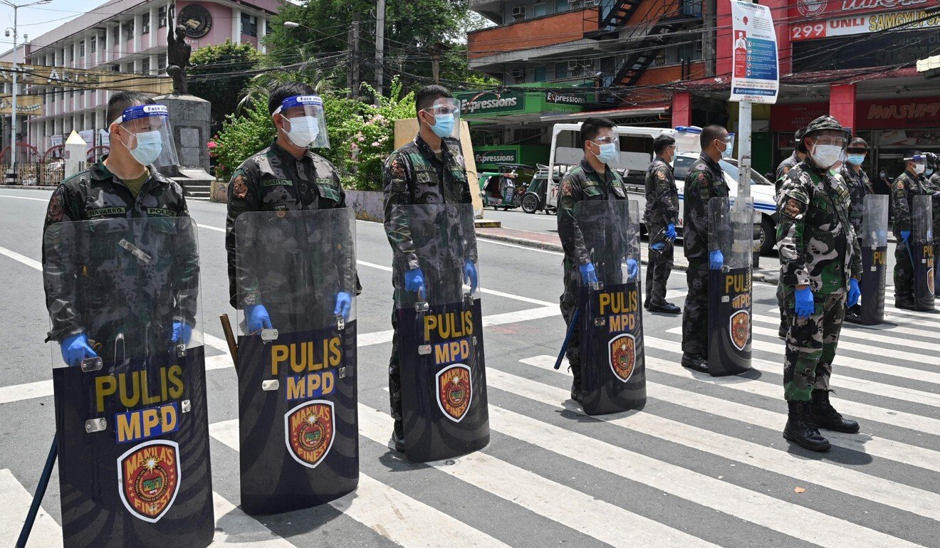 Philippines: fake accounts shut down by Facebook promoted Duterte and ...