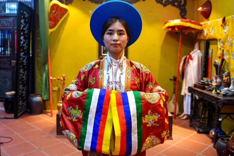Making traditional Vietnamese clothing cool again: meet the designer ...