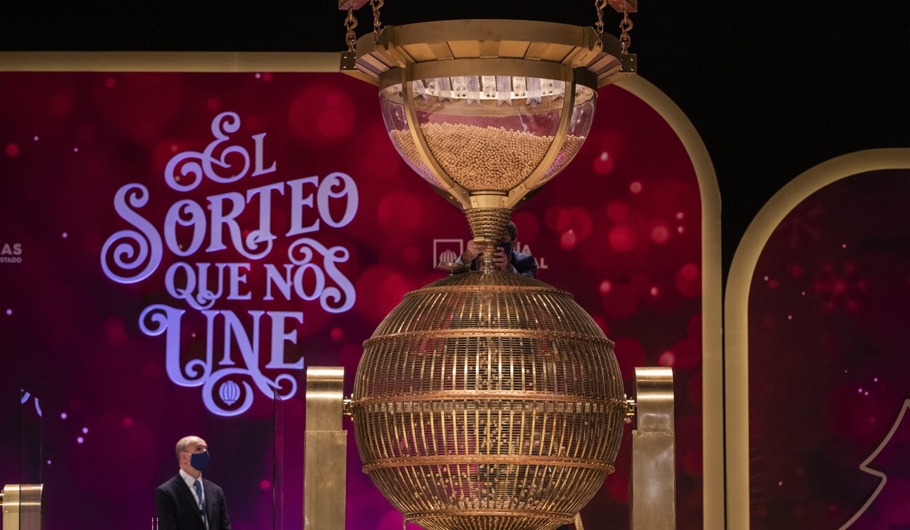 Spain’s ‘Fat One’ Christmas lottery doles out US$2.9 billion in prizes ...