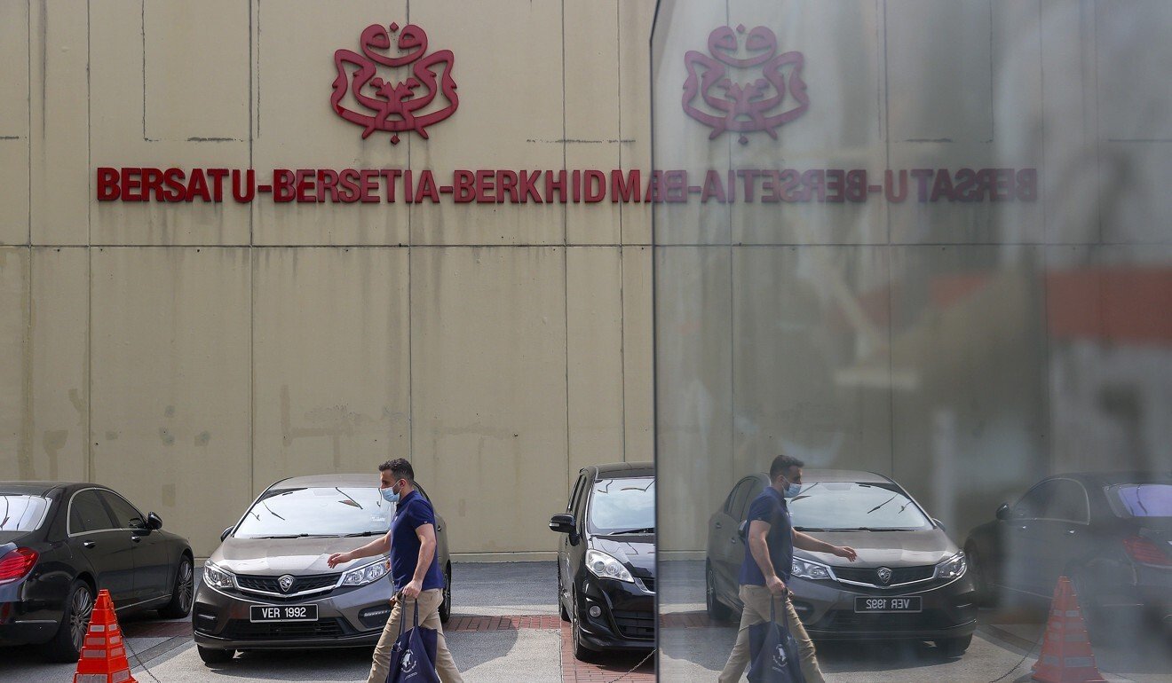 Malaysian MP Tengku Adnan Tengku Mansor cleared of corruption after ...