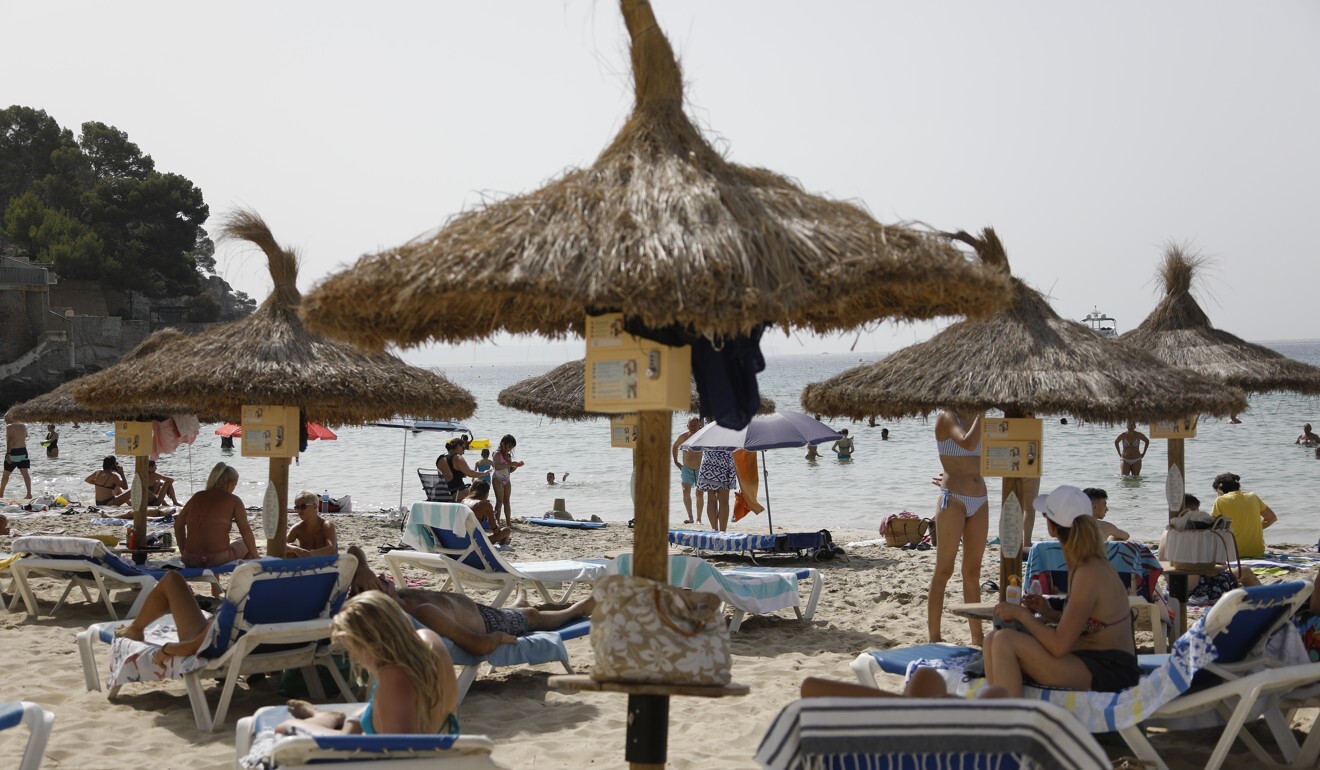 Spain bakes on hottest day of year as heatwave engulfs southern Europe ...