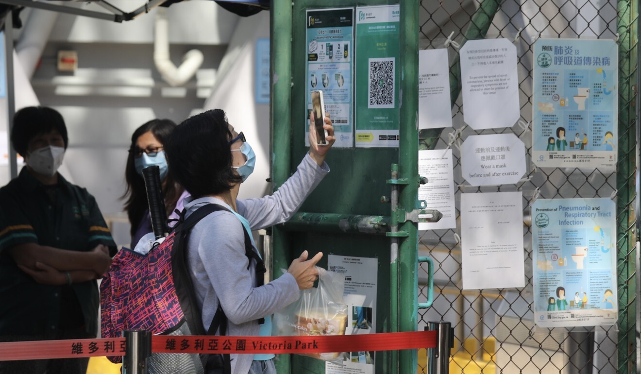Coronavirus: Hong Kong making it mandatory for all local aircrew to ...