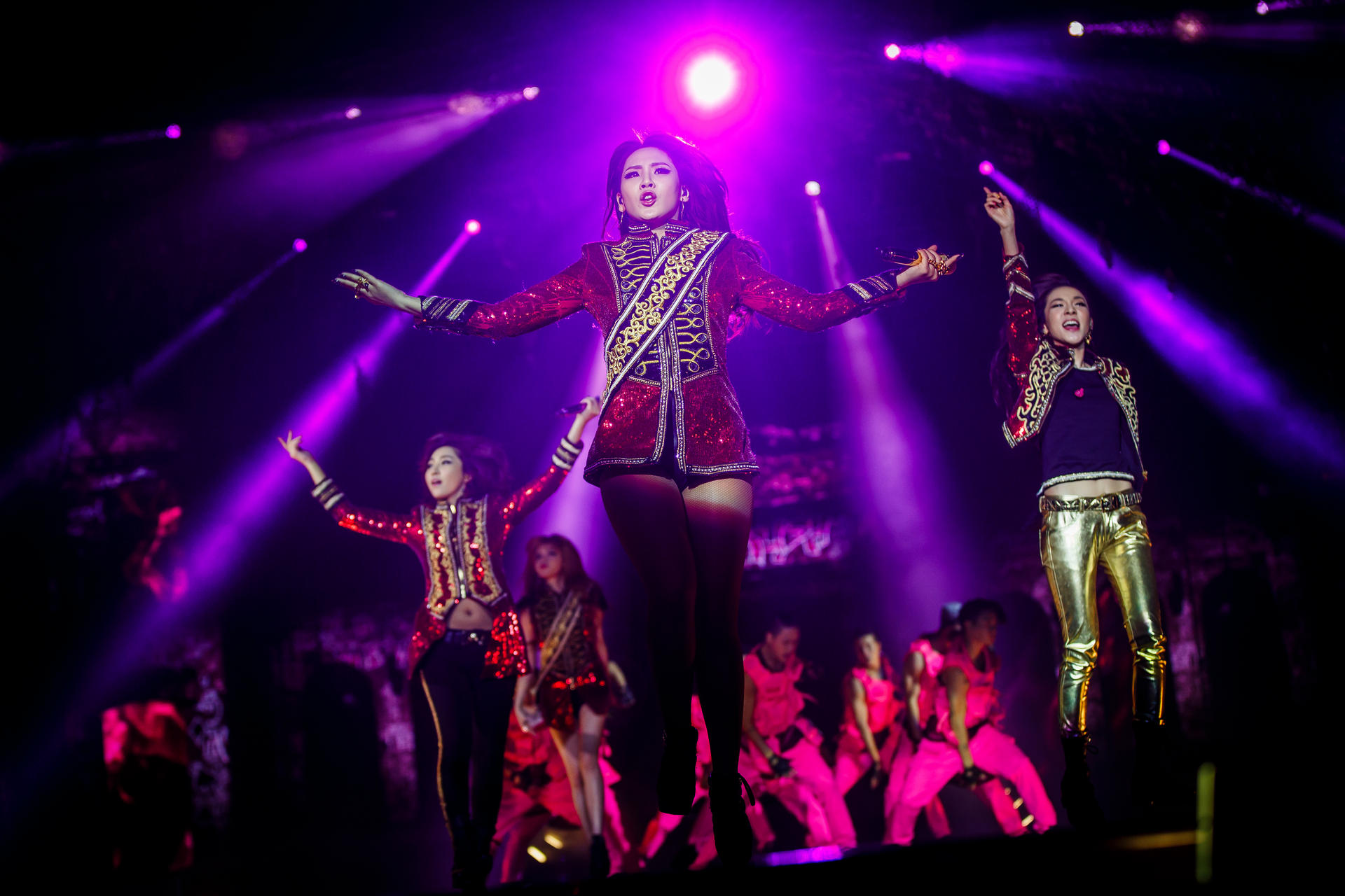 2ne1 All Or Nothing Concert