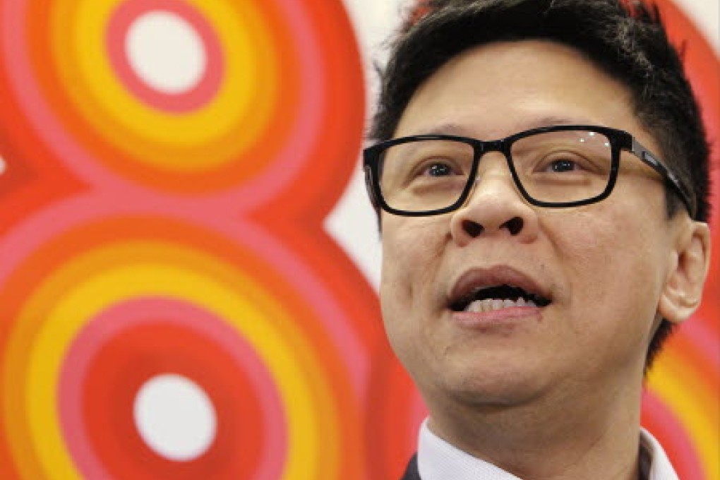 Stephen Chan defends decision to host Commercial Radio talk show ...