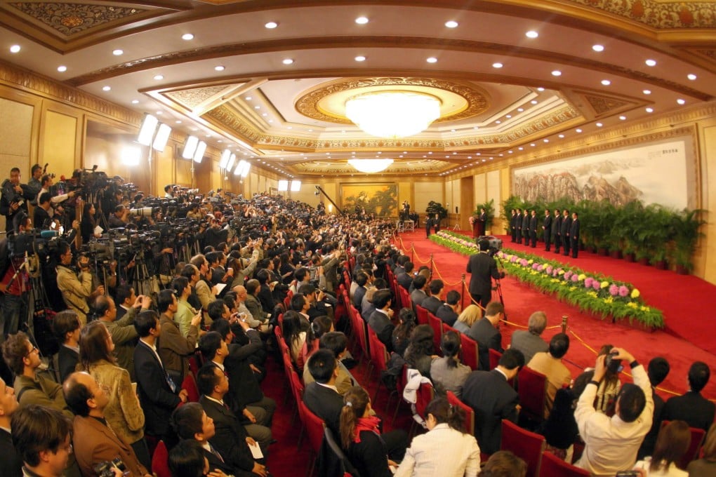 Cap powers of top party officials to halt China's corruption, analysts ...