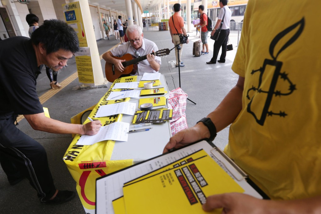 Priest launches campaign to save Hongkongers on death row in Vietnam ...