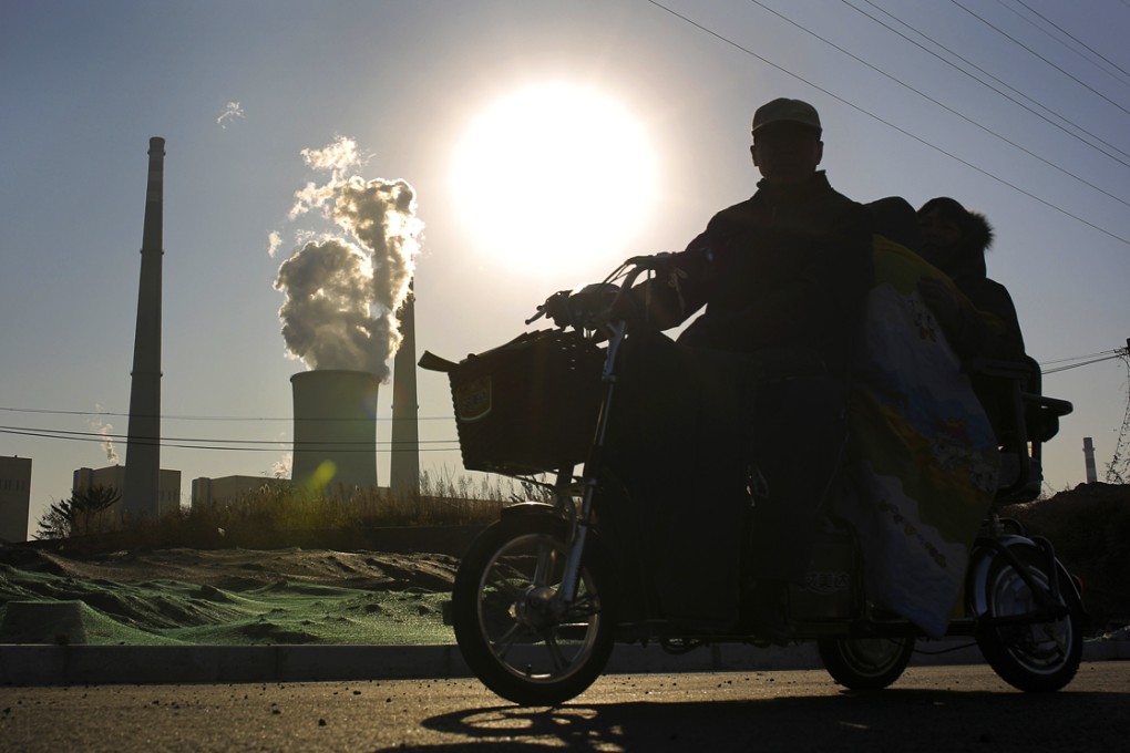 China issues energy action plan to tackle smog by using less coal ...