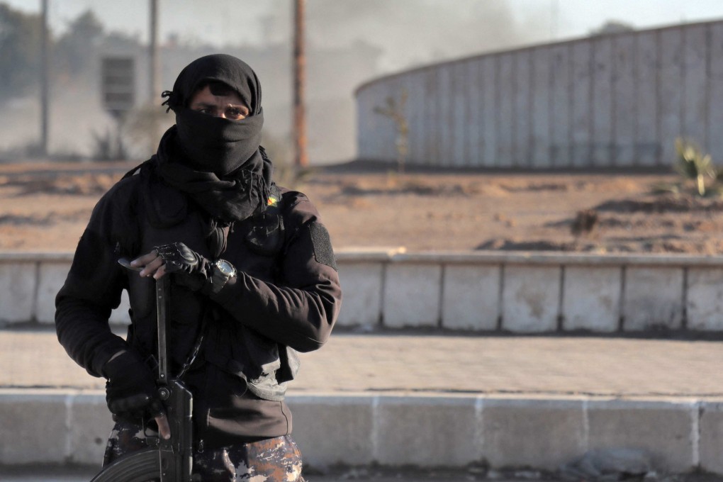 Fears grow for 850 children in Syria prison seized by Isis | South ...