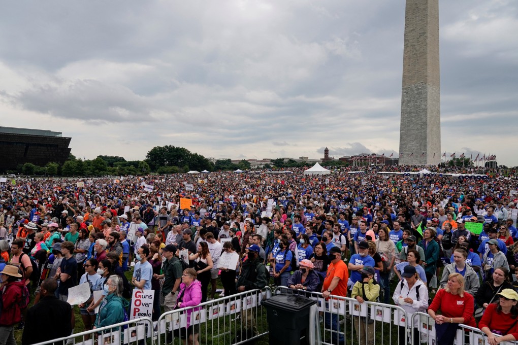 Thousands of protesters stream to Washington’s National Mall to demand ...