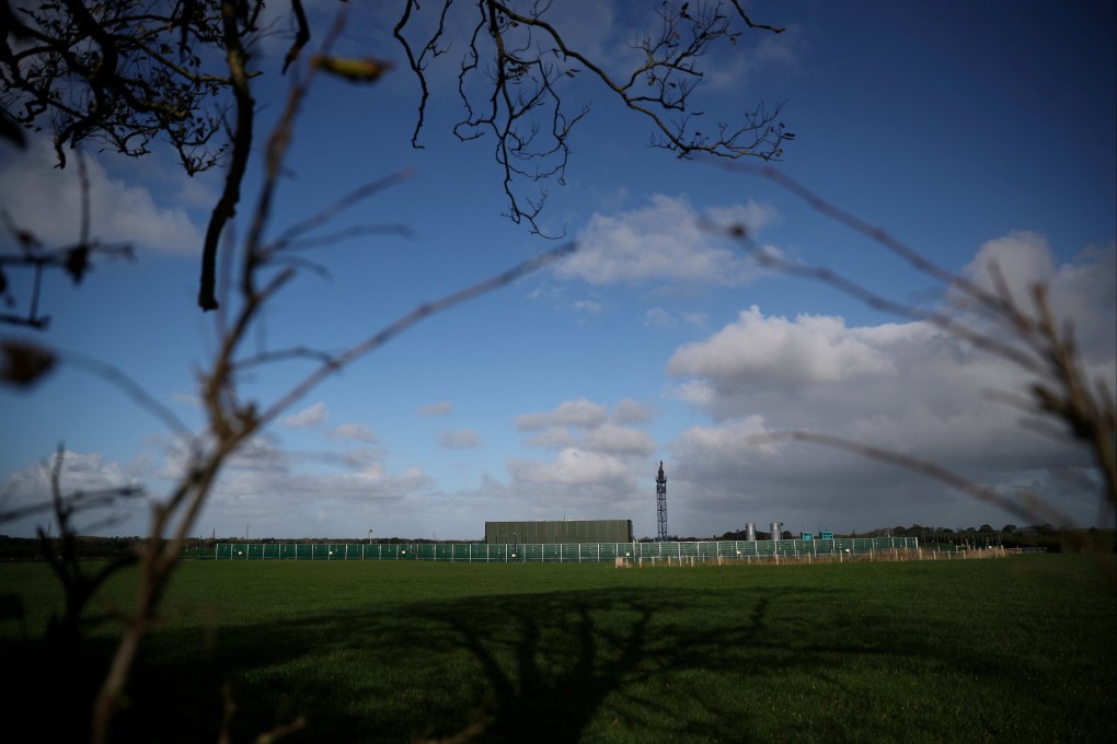 UK lifts ban on shale gas fracking to boost energy output amid Ukraine ...
