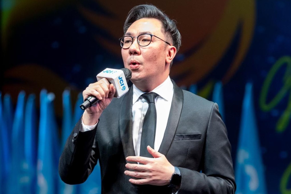 People ‘ask to take selfies with me’: TV musical talent show contestant ...