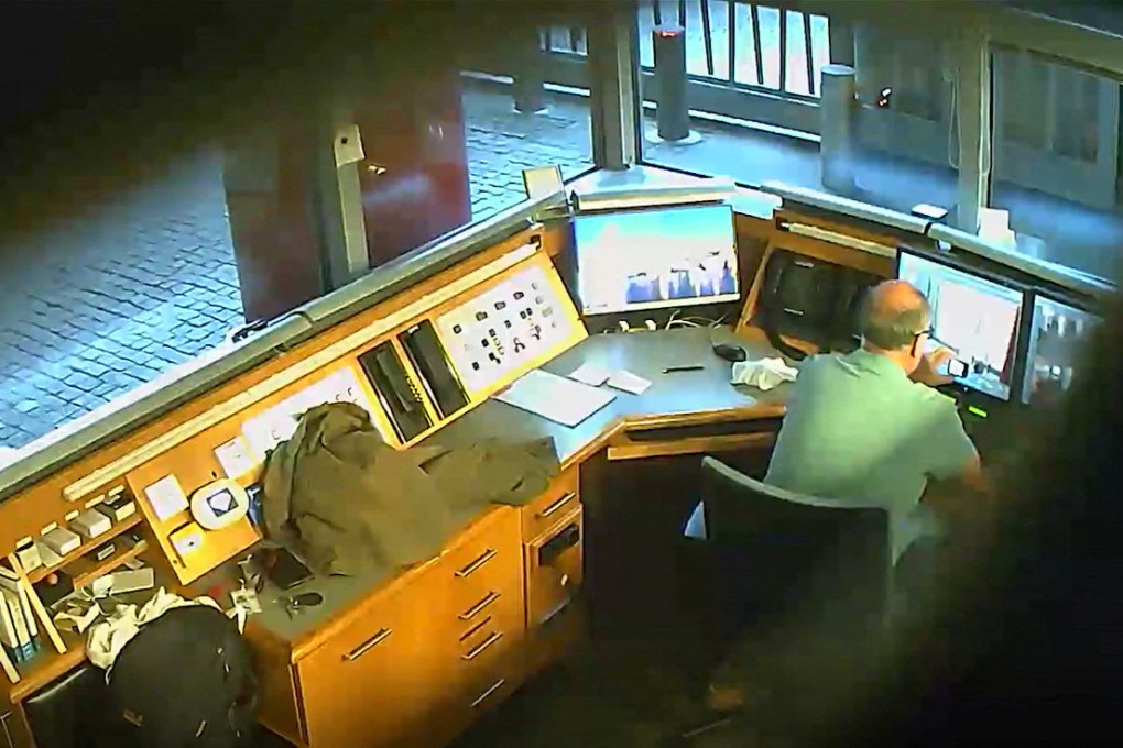 British embassy guard who spied for Russia jailed in UK for 13 years ...