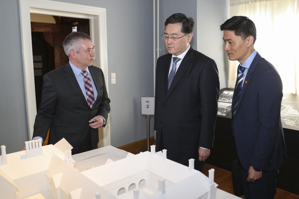 Why did Chinese Foreign Minister Qin Gang stop in Potsdam? And how is ...