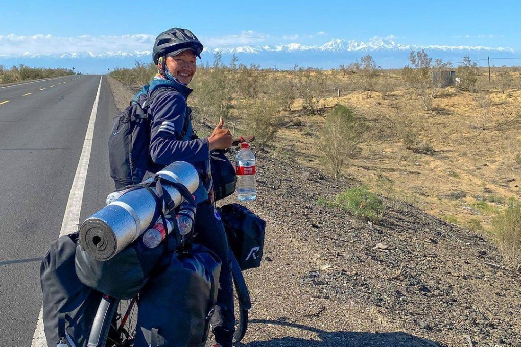A Manchester United fan is cycling more than 11,000km from Mongolia to ...