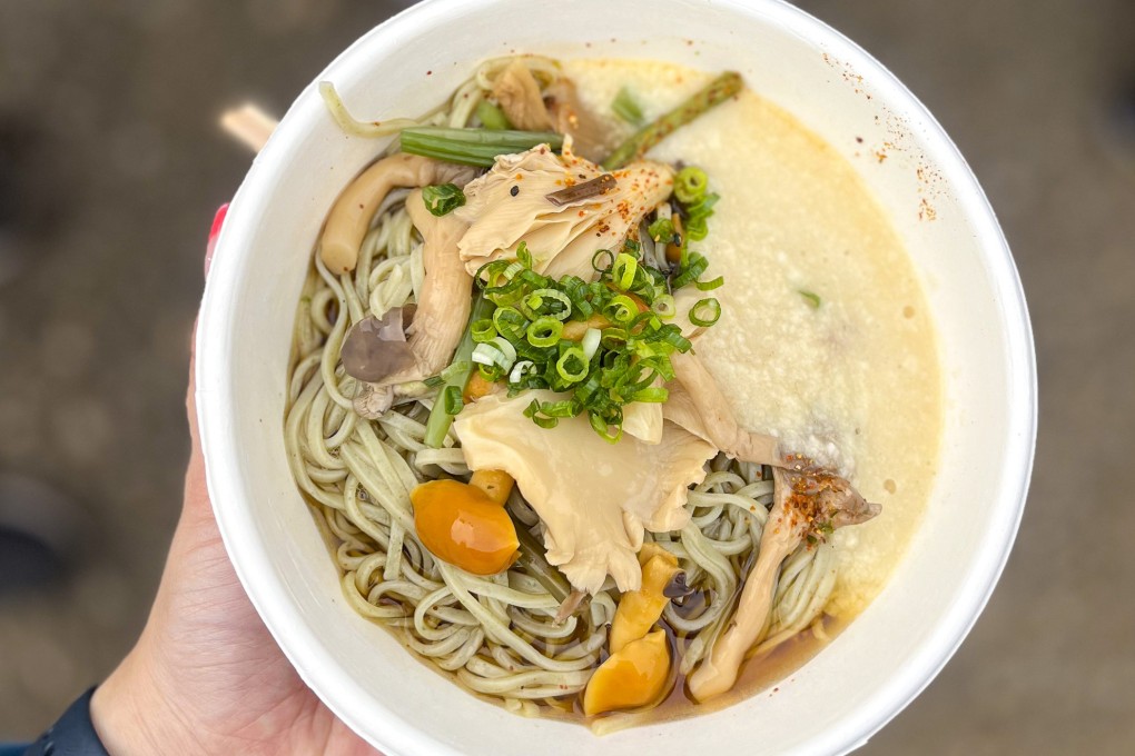 On the Menu | Food hits at Japan’s Fuji Rock music festival: fried ...