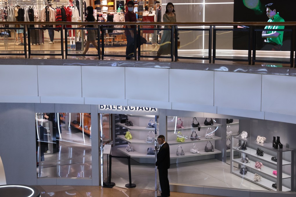 Store Within The Mall