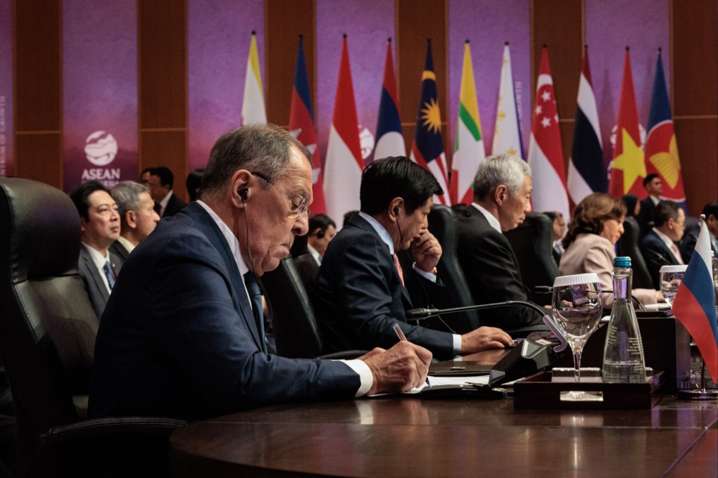 East Asia bloc omits Ukraine war in statement, US agrees to it but ...