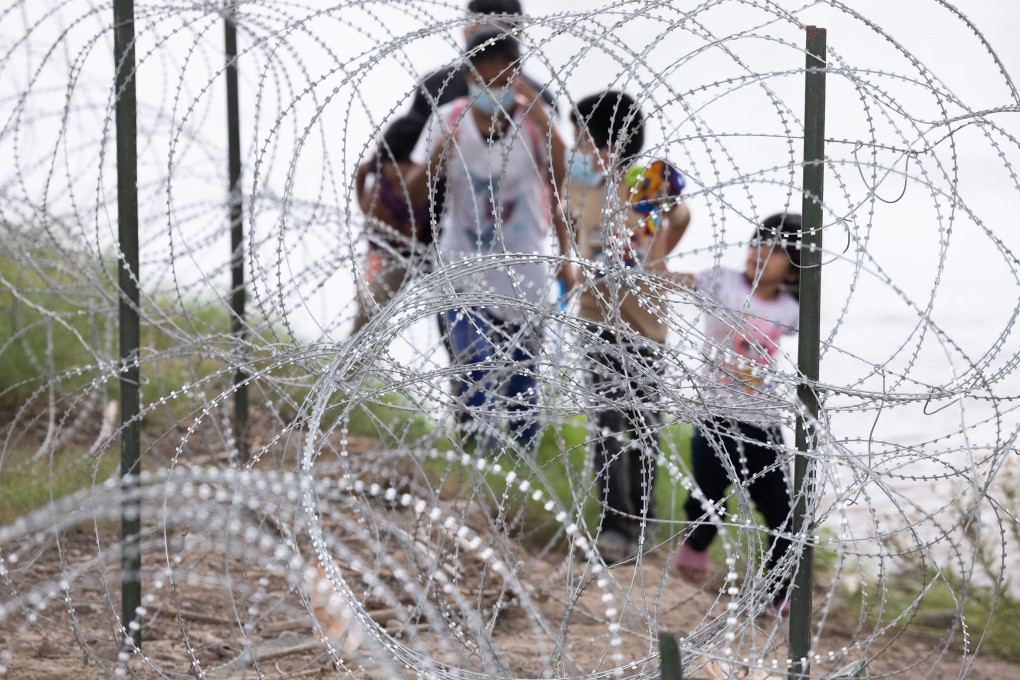 White House turns to US Supreme Court in Texas razor-wire border ...