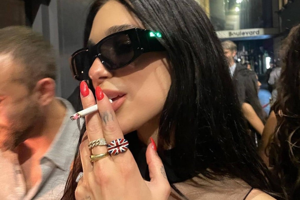 soap stars who smoke cigarettes