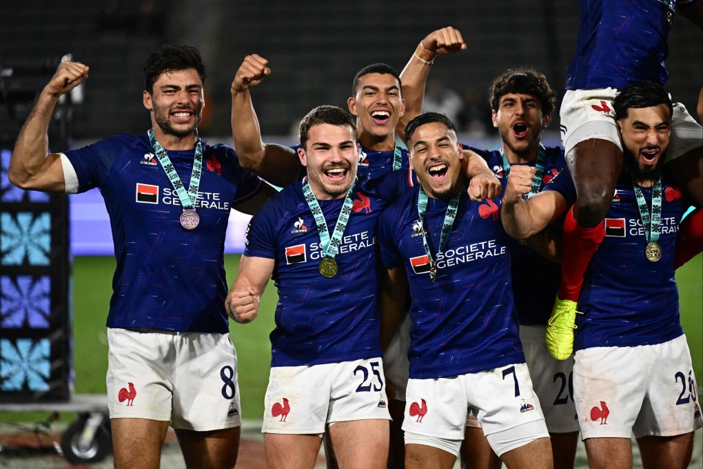 Antoine Dupont caps stunning arrival in sevens as France win first ...