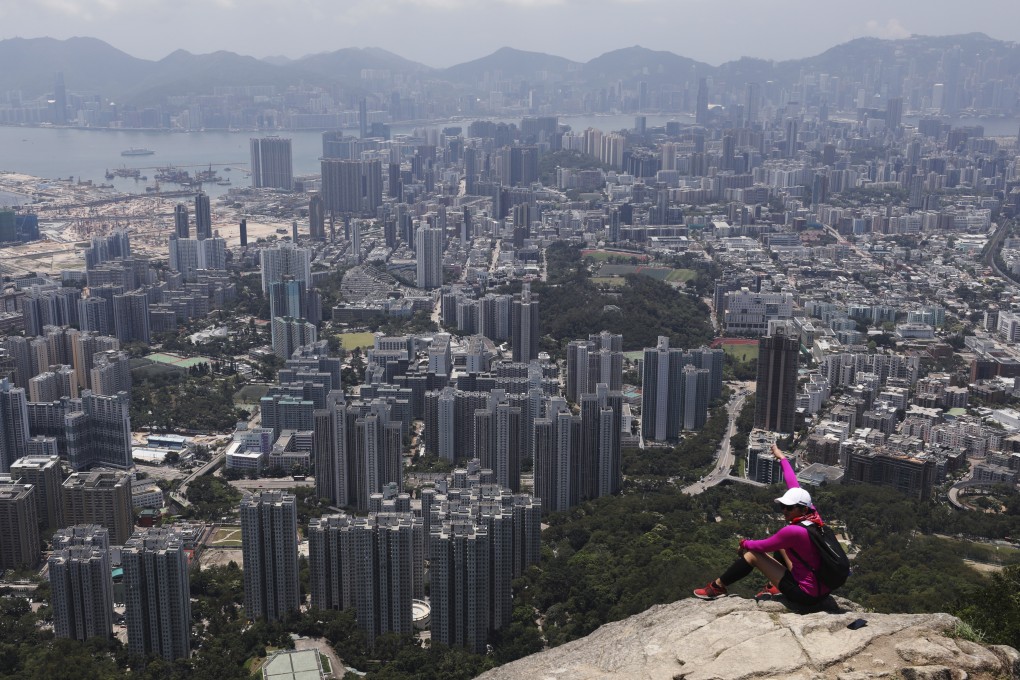 Hong Kong hiker, 62, found dead in Lion Rock Country Park, second such ... Hong Kong hiker, 62, found dead in Lion Rock Country Park, second such ...