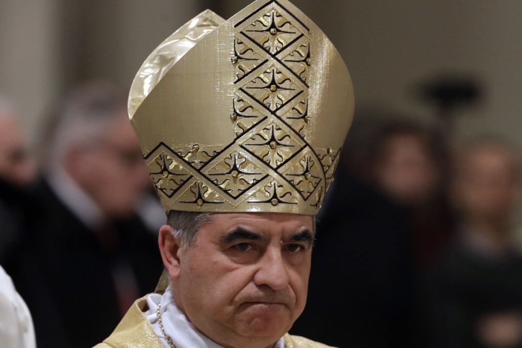 Disgraced Cardinal Becciu withdraws from conclave to elect pope for ...