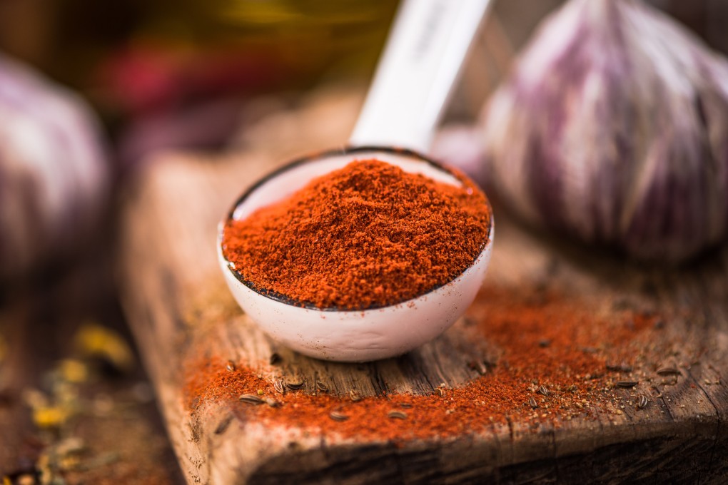 How to use paprika, a Hungarian food staple, to give fried chicken and ...