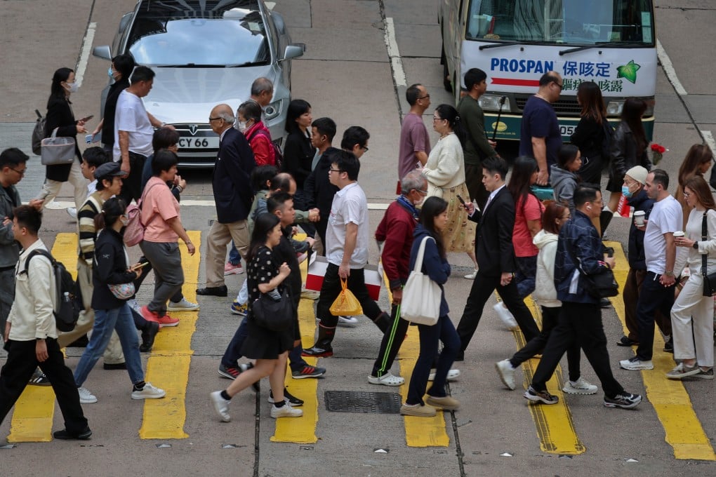 31% of scam victims calling Hong Kong helpline had possible suicidal ...