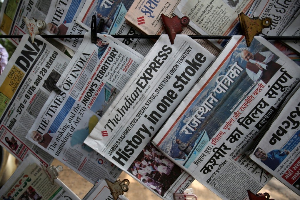 Indian Kashmir police pressure journalists to sign ‘peace’ pledges ...