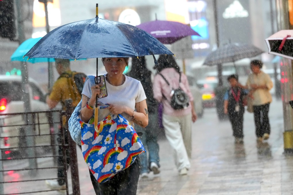 Hong Kong Observatory issues red rainstorm warning | South China ...