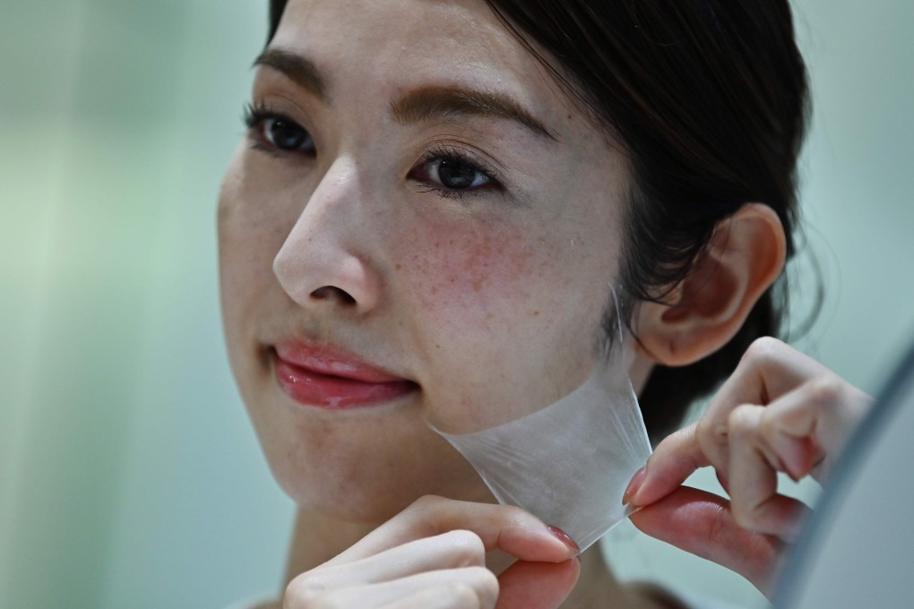 In a world first, Japanese cosmetics company unveils a fibre spray-on ...