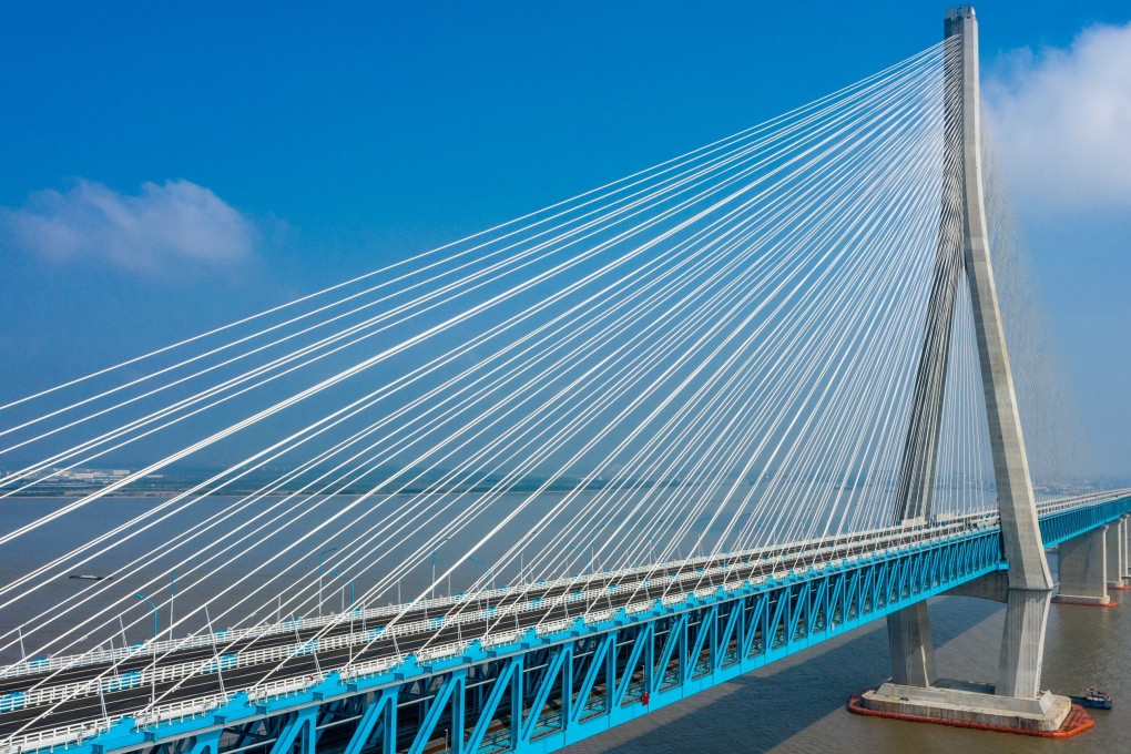 sutong cable stayed bridge