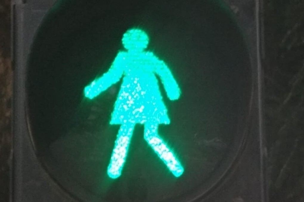 Women on Mumbai’s traffic lights: a sign of India’s long road to gender ...
